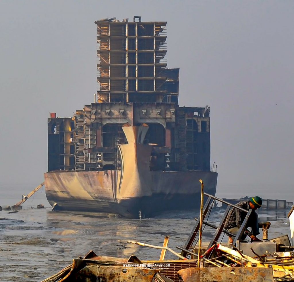 Ship Breaking Chittagong Bangladesh – ryannigelphotography.com